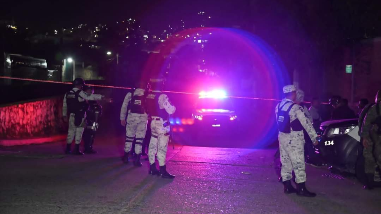 Acapulco: Hallan restos humanos en cubetas Acapulco: Hallan restos humanos en cubetas
